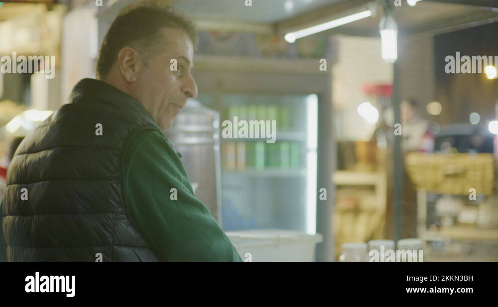 Street Food Vendor Inside The Grand Bazaar at The Citadel in Erbil ...
