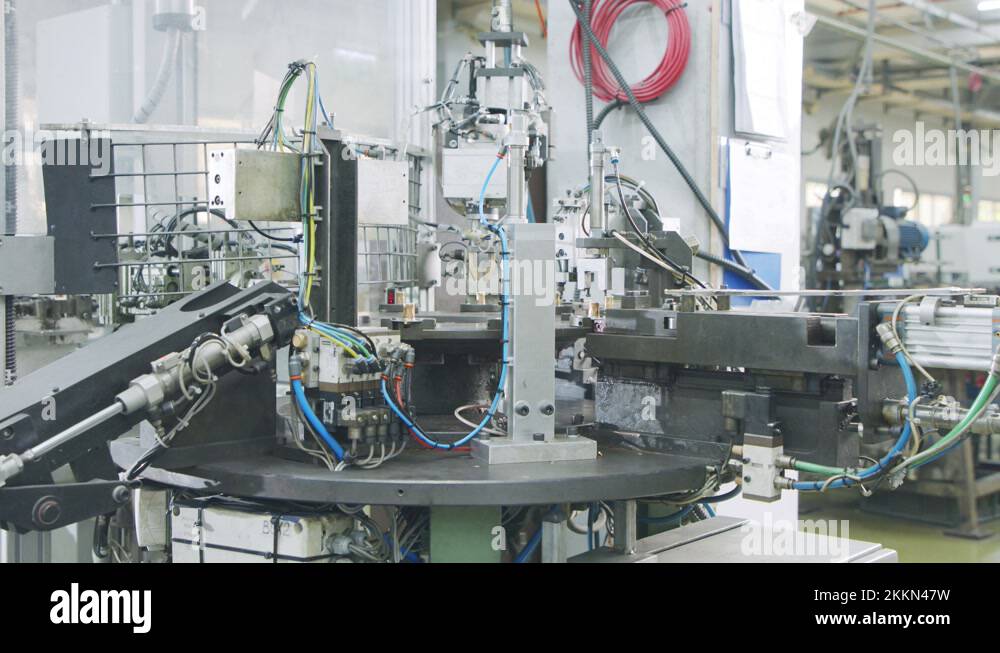 Automated assembly line for metal parts in the automotive industry ...