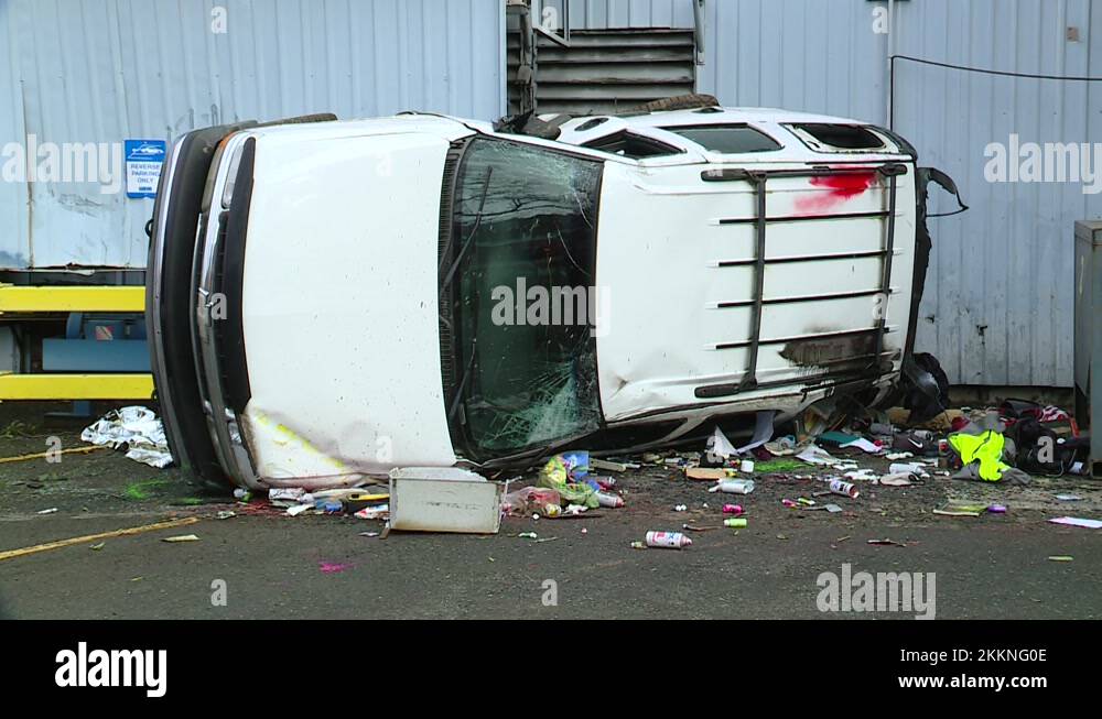FATAL SUV CAR CRASH ON ITS SIDE Stock Video Footage - Alamy