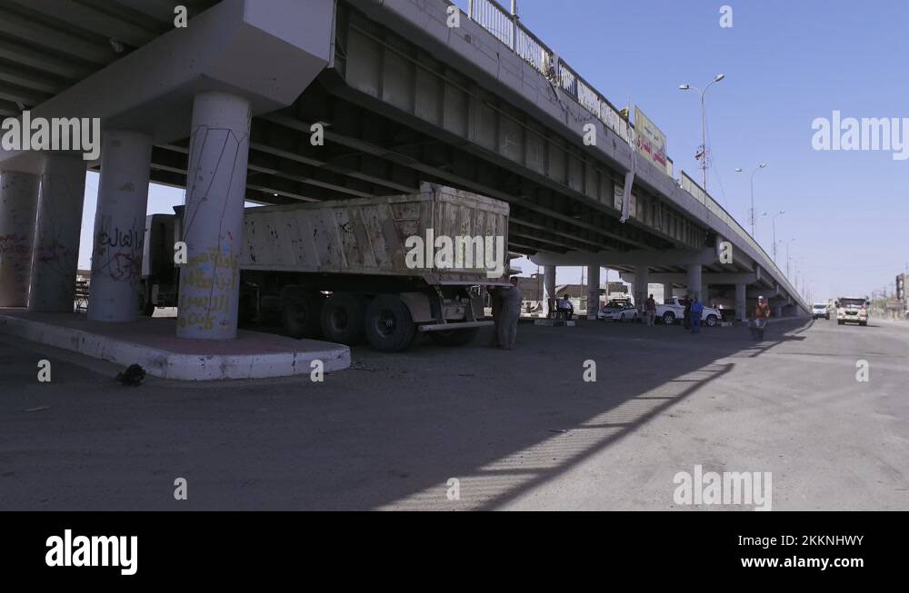 Fallujah iraq Stock Videos & Footage - HD and 4K Video Clips - Alamy