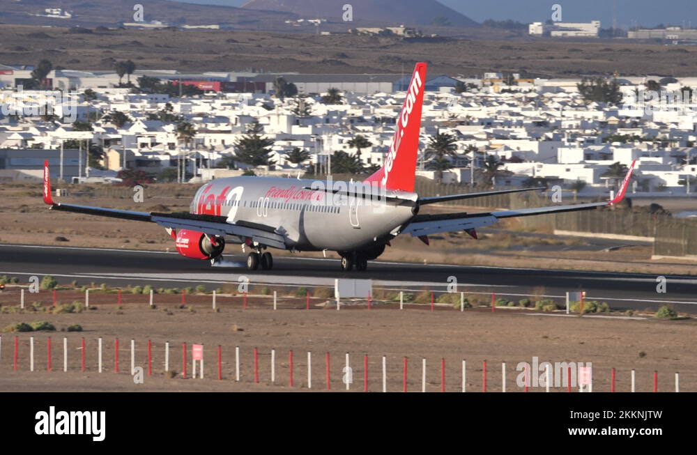 Jet2 boeing b737 800 aircraft Stock Videos & Footage - HD and 4K Video ...