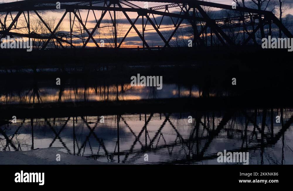 Bridgeatsunset Stock Videos & Footage - HD and 4K Video Clips - Alamy