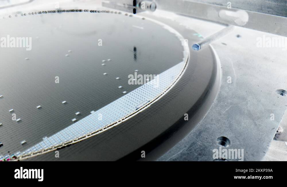 Silicon wafer closeup Stock Videos & Footage - HD and 4K Video Clips ...