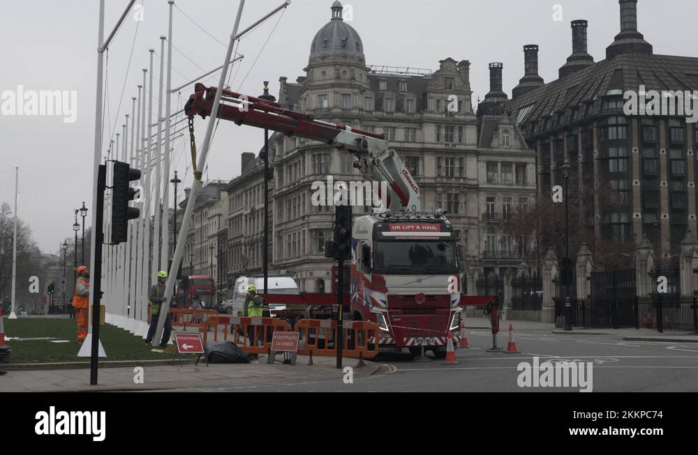 Grab crane lorry Stock Videos & Footage - HD and 4K Video Clips - Alamy
