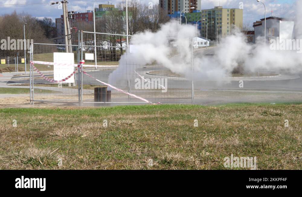 Steam roundabout Stock Videos & Footage - HD and 4K Video Clips - Alamy