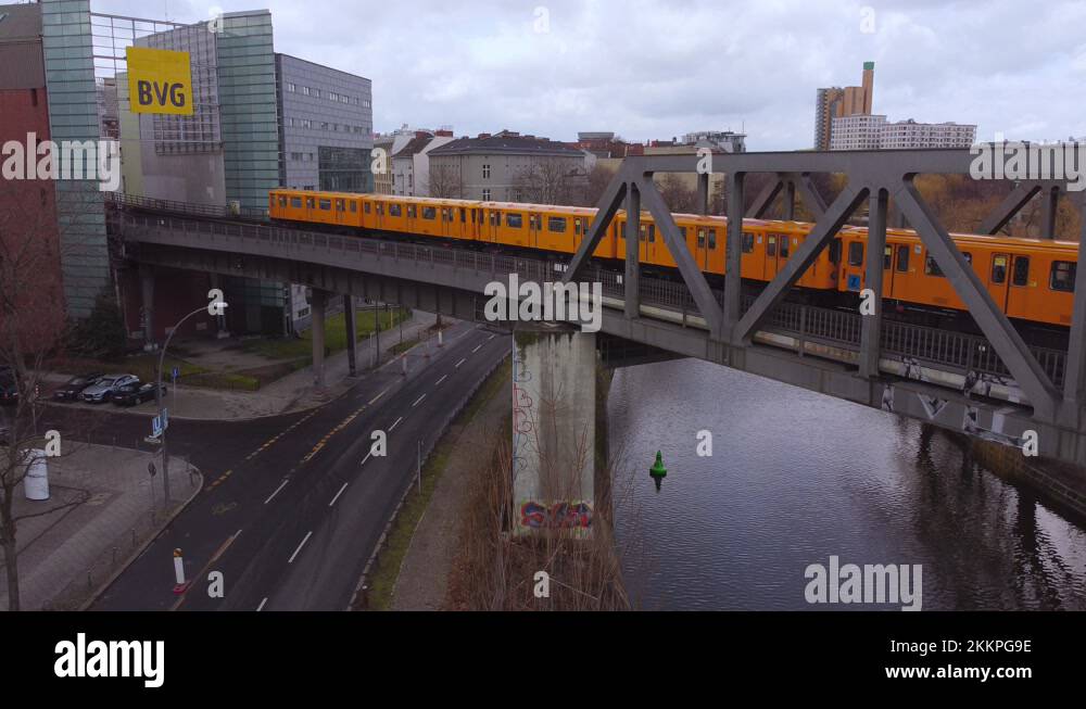 Historic metro cars Stock Videos & Footage - HD and 4K Video Clips - Alamy