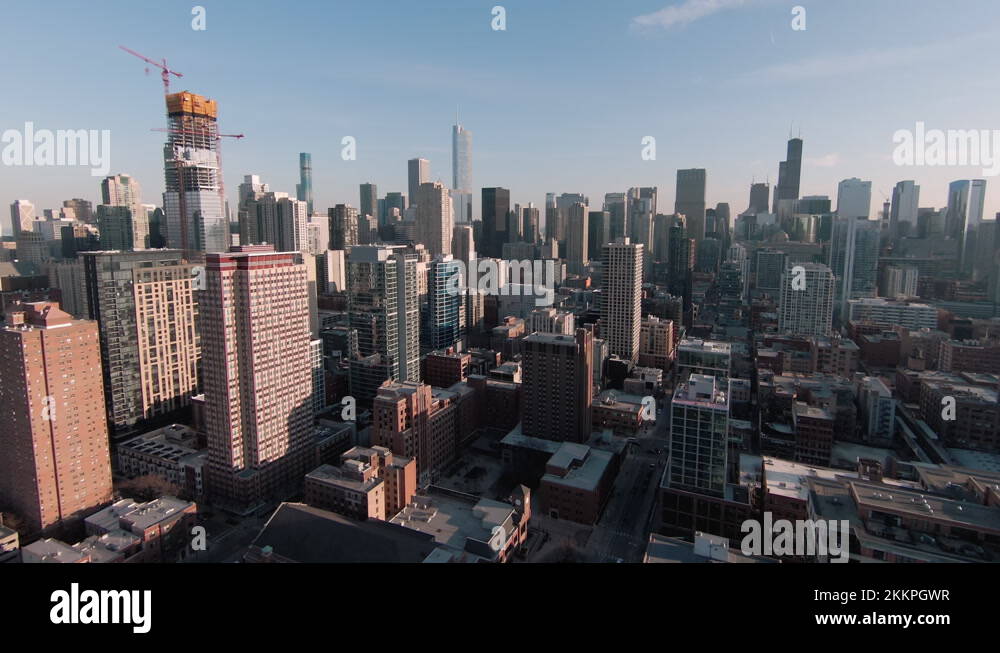 Flying through city skyline Stock Videos & Footage - HD and 4K Video ...