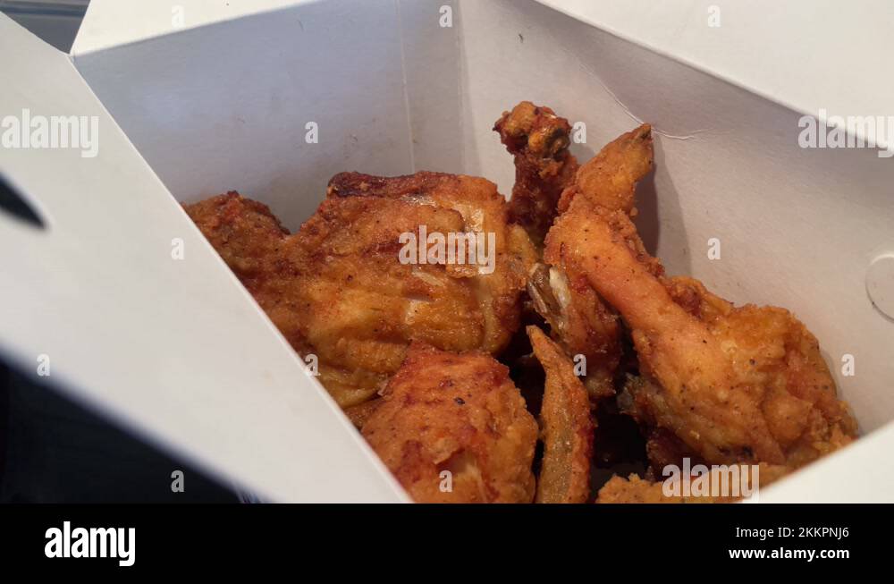 Chicken box Stock Videos & Footage - HD and 4K Video Clips - Alamy