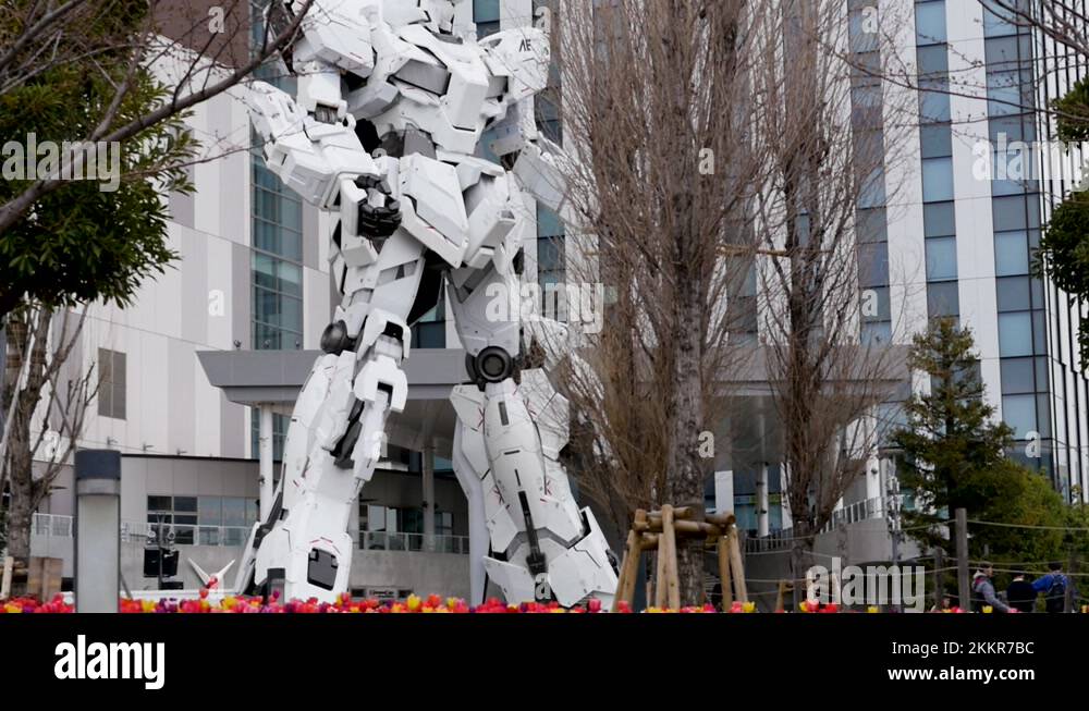 Transformer robot Stock Videos & Footage - HD and 4K Video Clips - Alamy