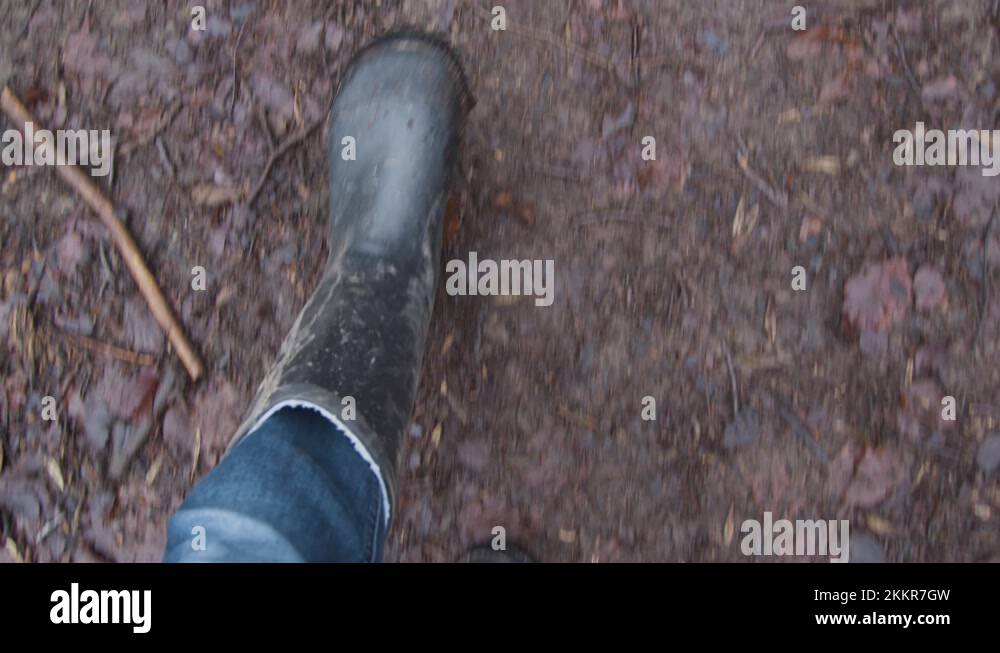 Muddy footpath Stock Videos & Footage - HD and 4K Video Clips - Alamy
