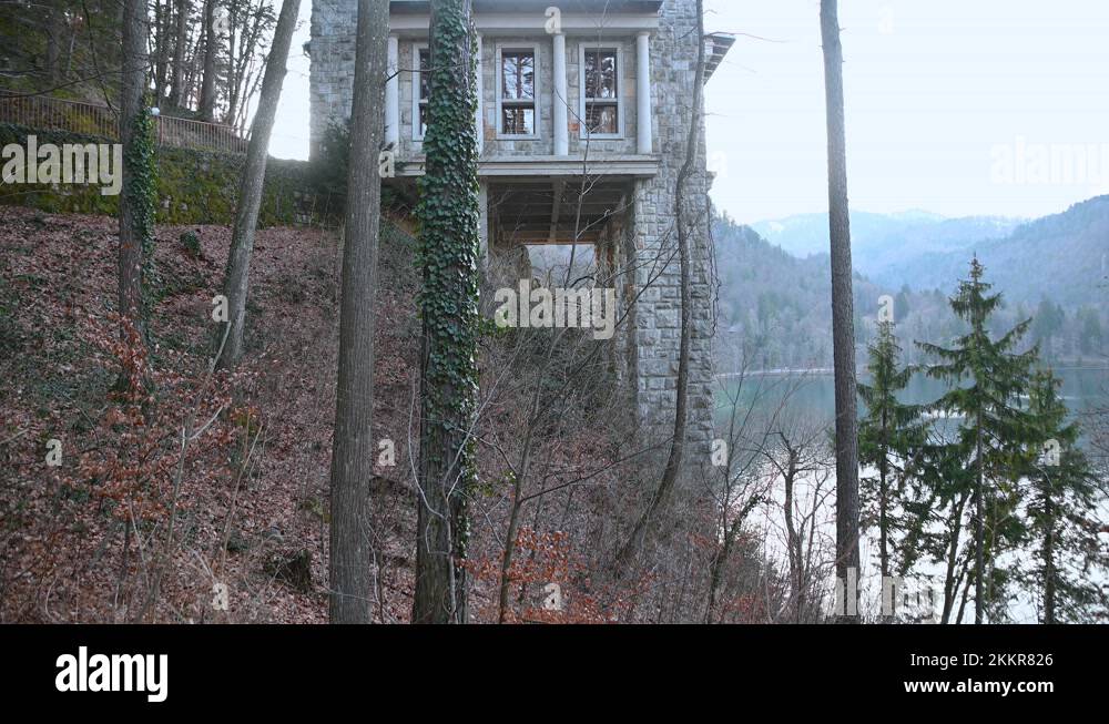 Pillar pavilion Stock Videos & Footage - HD and 4K Video Clips - Alamy