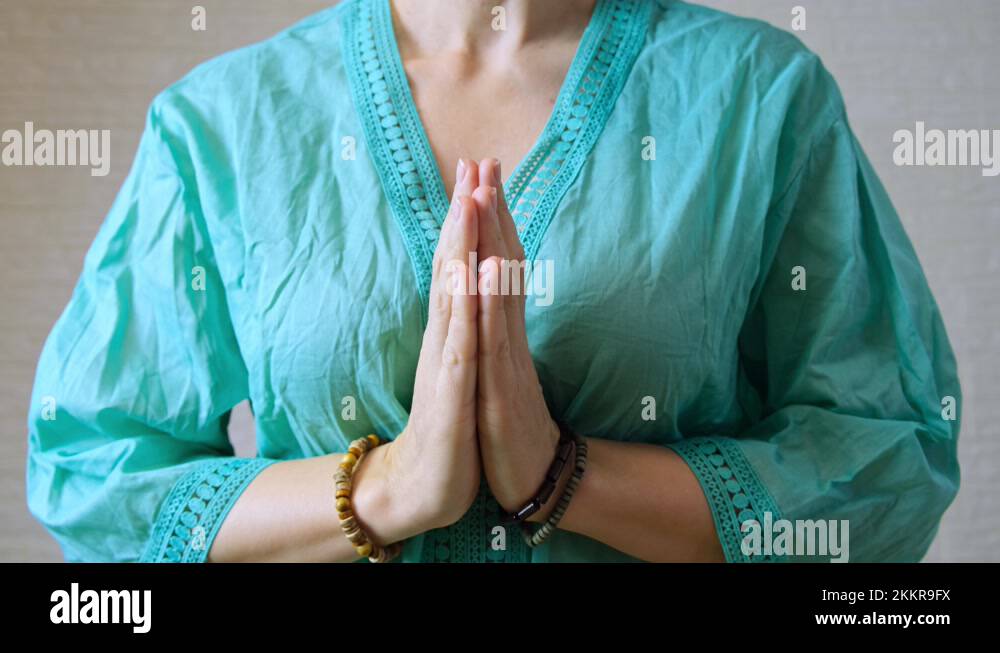 Wai symbol Stock Videos & Footage - HD and 4K Video Clips - Alamy