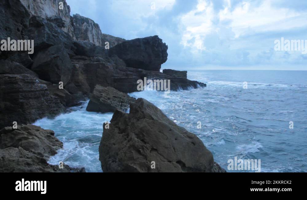 Bashing Stock Videos & Footage - HD and 4K Video Clips - Alamy