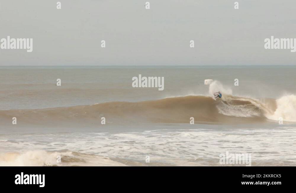 Surf wipeout Stock Videos & Footage - HD and 4K Video Clips - Alamy