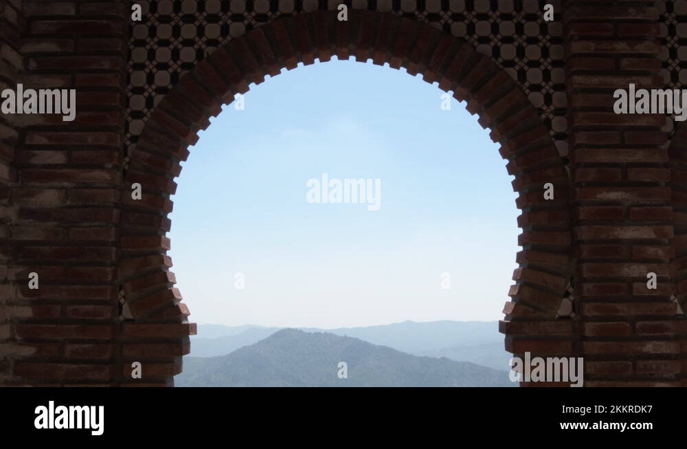 Horseshoe arch moorish Stock Videos & Footage - HD and 4K Video Clips ...