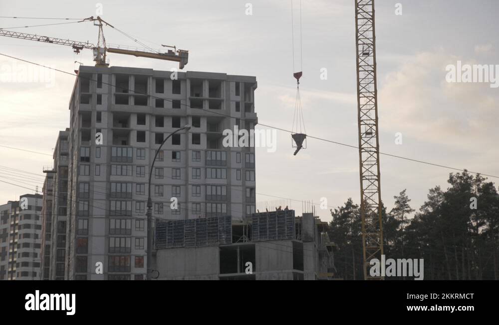 Cranes and tower crane Stock Videos & Footage - HD and 4K Video Clips ...