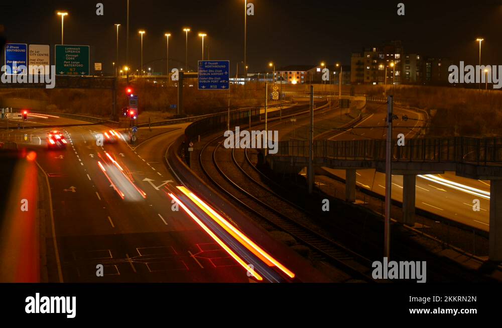 View traffic light trails Stock Videos & Footage - HD and 4K Video ...
