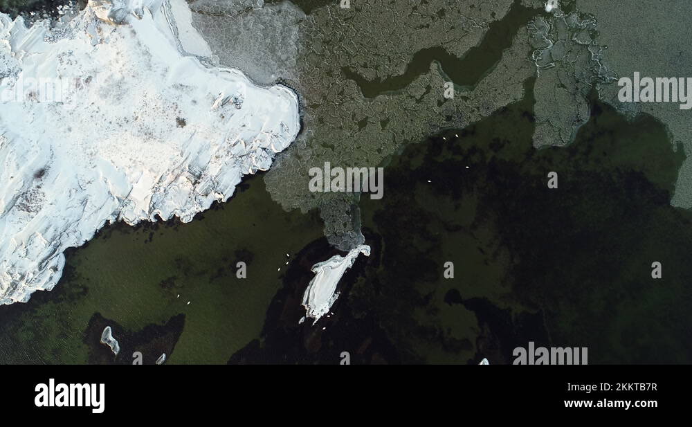 Water drop top view Stock Videos & Footage - HD and 4K Video Clips - Alamy