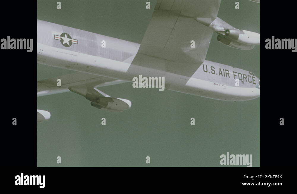 Weapons bay Stock Videos & Footage - HD and 4K Video Clips - Alamy