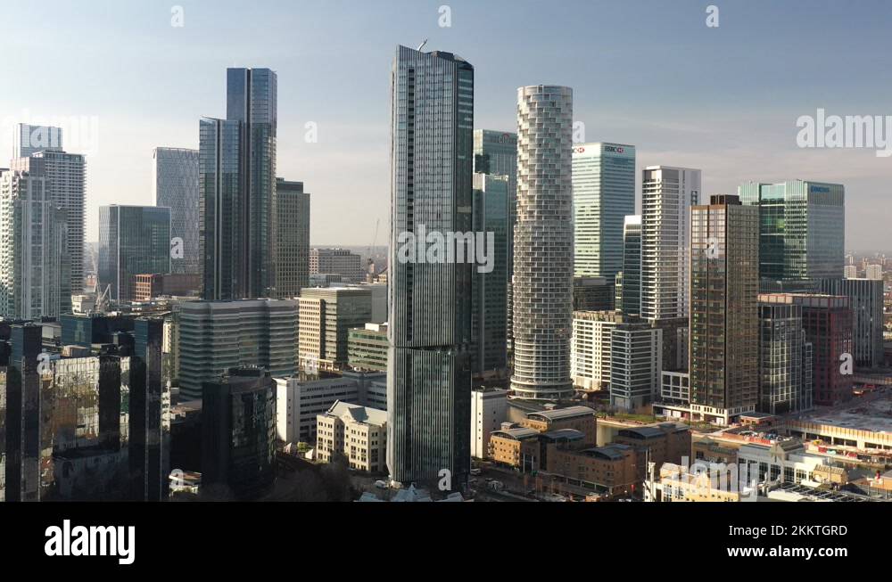 Hsbc citi buildings Stock Videos & Footage - HD and 4K Video Clips - Alamy