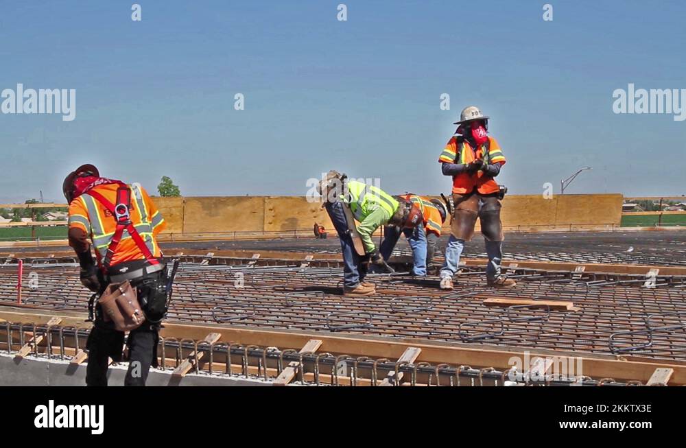 Construction ppe Stock Videos & Footage - HD and 4K Video Clips - Alamy
