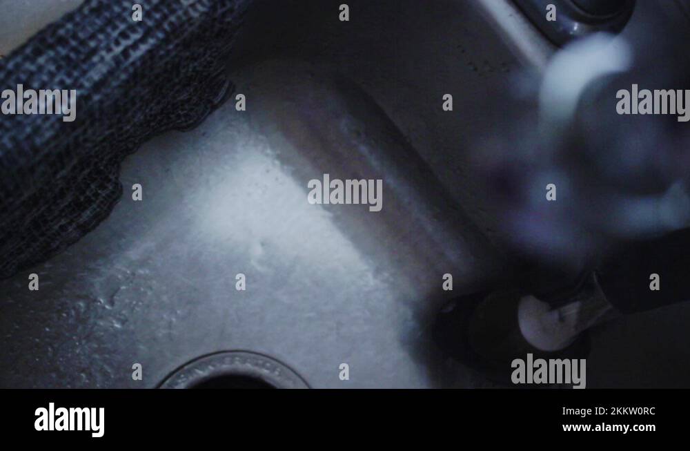 Water drip top view Stock Videos & Footage - HD and 4K Video Clips - Alamy