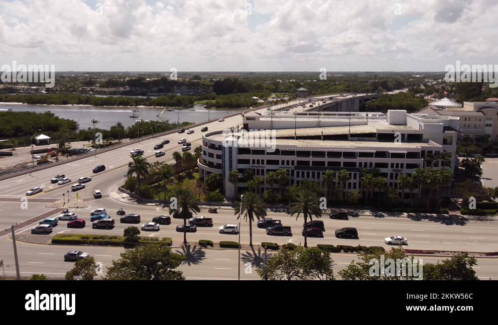 Harbourside mall Stock Videos & Footage - HD and 4K Video Clips - Alamy