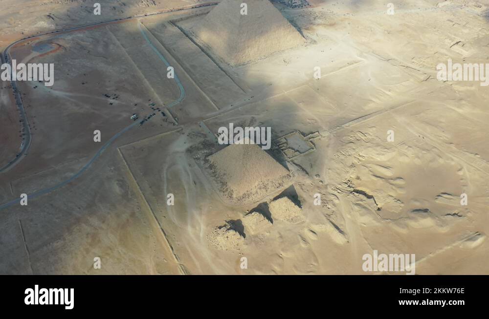 Cairo pyramids aerial Stock Videos & Footage - HD and 4K Video Clips ...