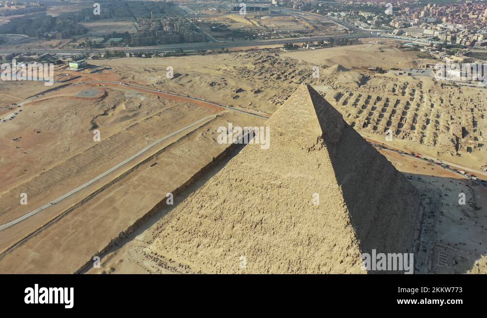 Middle pyramid Stock Videos & Footage - HD and 4K Video Clips - Alamy