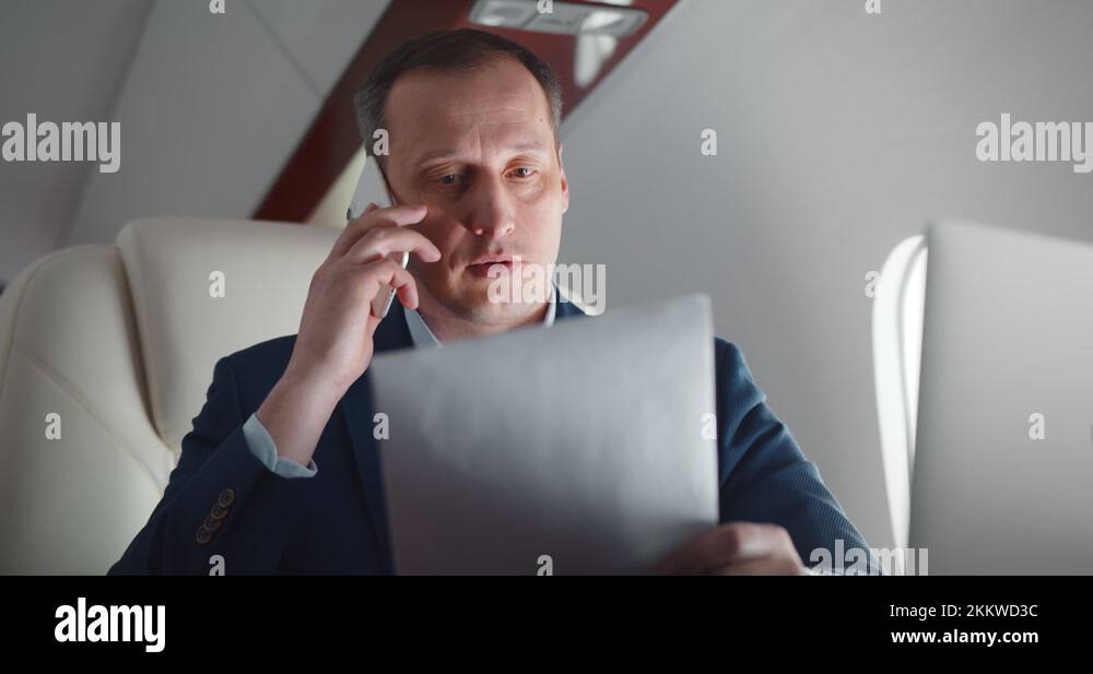 Working in plane Stock Videos & Footage - HD and 4K Video Clips - Alamy