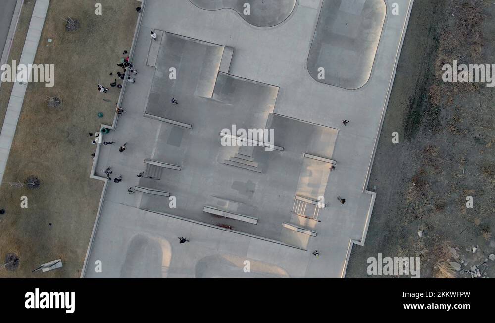 Skate park ramps Stock Videos & Footage - HD and 4K Video Clips - Alamy