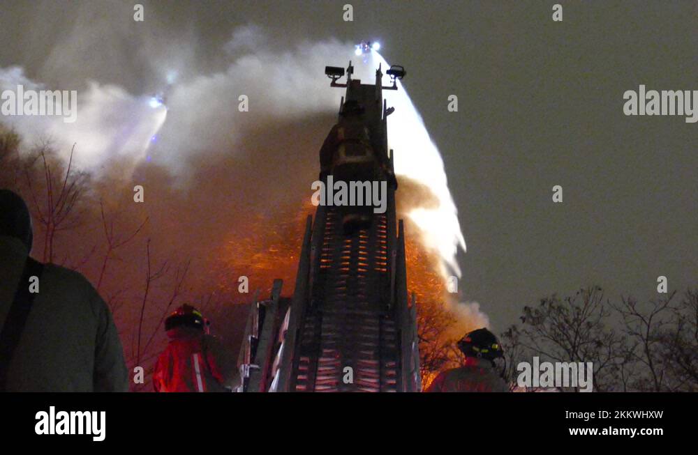 Ladder on firetruck Stock Videos & Footage - HD and 4K Video Clips - Alamy