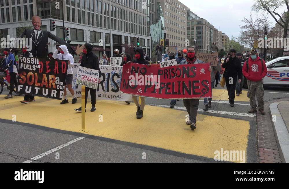 Indigenous youth pipeline protest, arriving Black Lives Matter Plaza ...