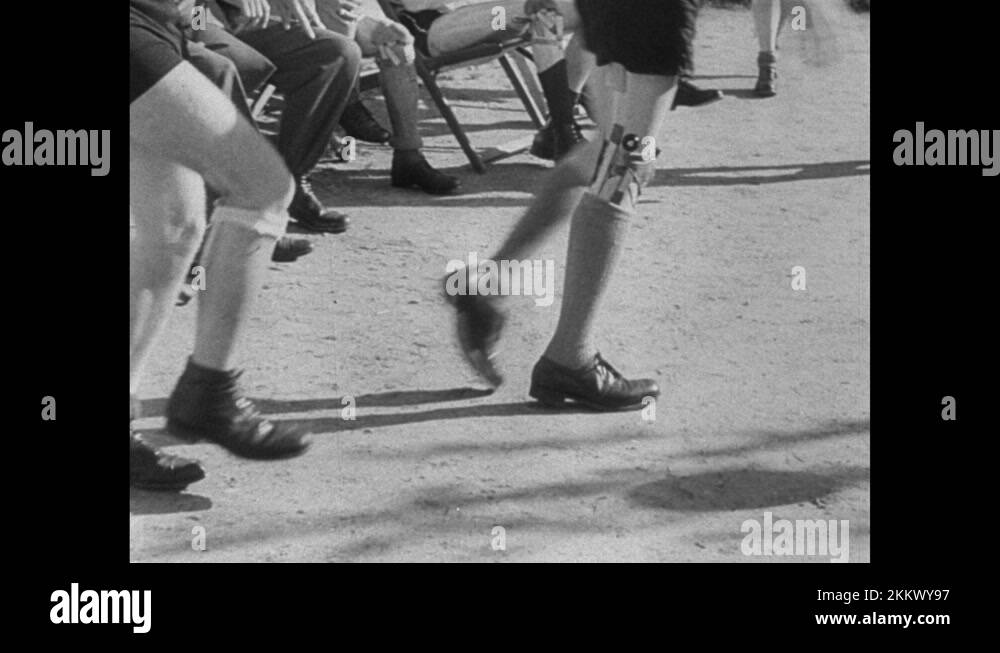 Legs throw Stock Videos & Footage - HD and 4K Video Clips - Alamy