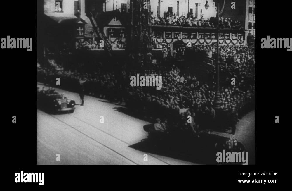 Parade symbolism Stock Videos & Footage - HD and 4K Video Clips - Alamy