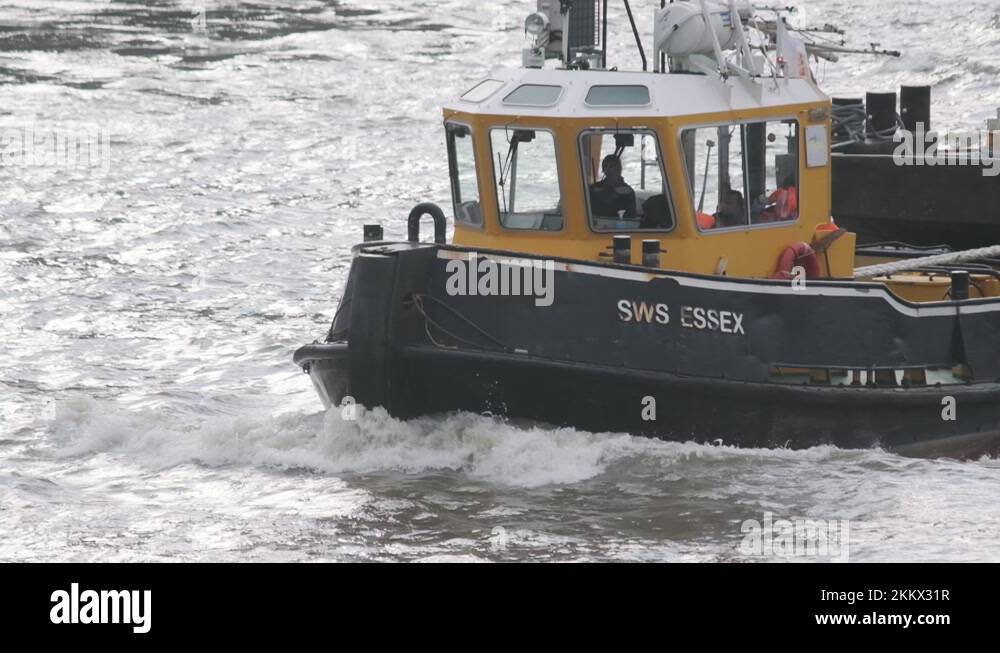 Thames tug boat Stock Videos & Footage - HD and 4K Video Clips - Alamy
