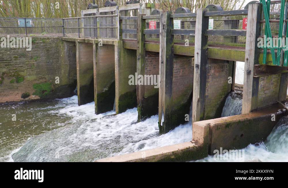 4K Water damm, structure of Damm, Gates for water flow In the river ...