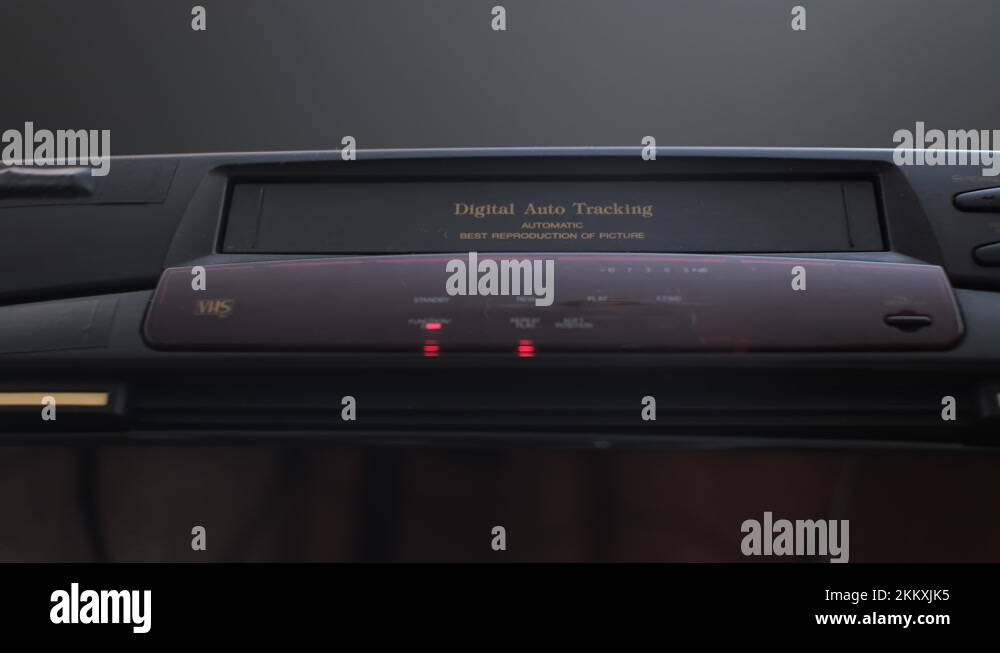 Ejecting vhs Stock Videos & Footage - HD and 4K Video Clips - Alamy