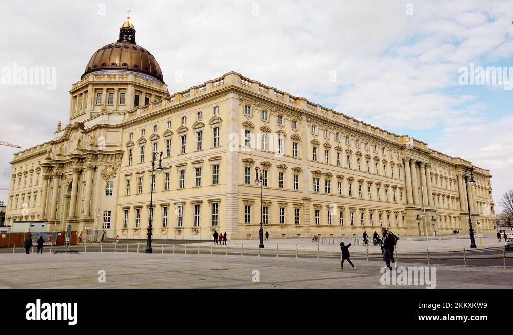 Facade berlin city palace Stock Videos & Footage - HD and 4K Video ...