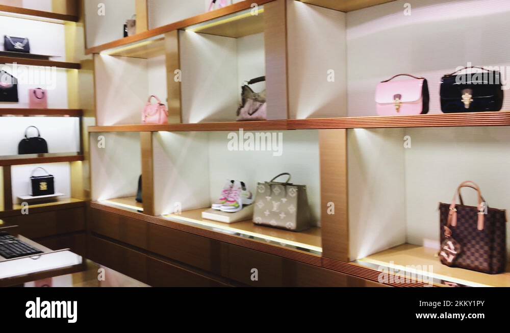 Lvmh flagship store Stock Videos & Footage - HD and 4K Video Clips - Alamy