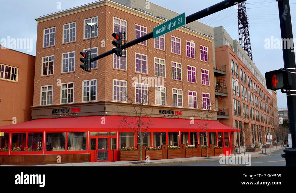 Water street bridge Stock Videos & Footage - HD and 4K Video Clips - Alamy