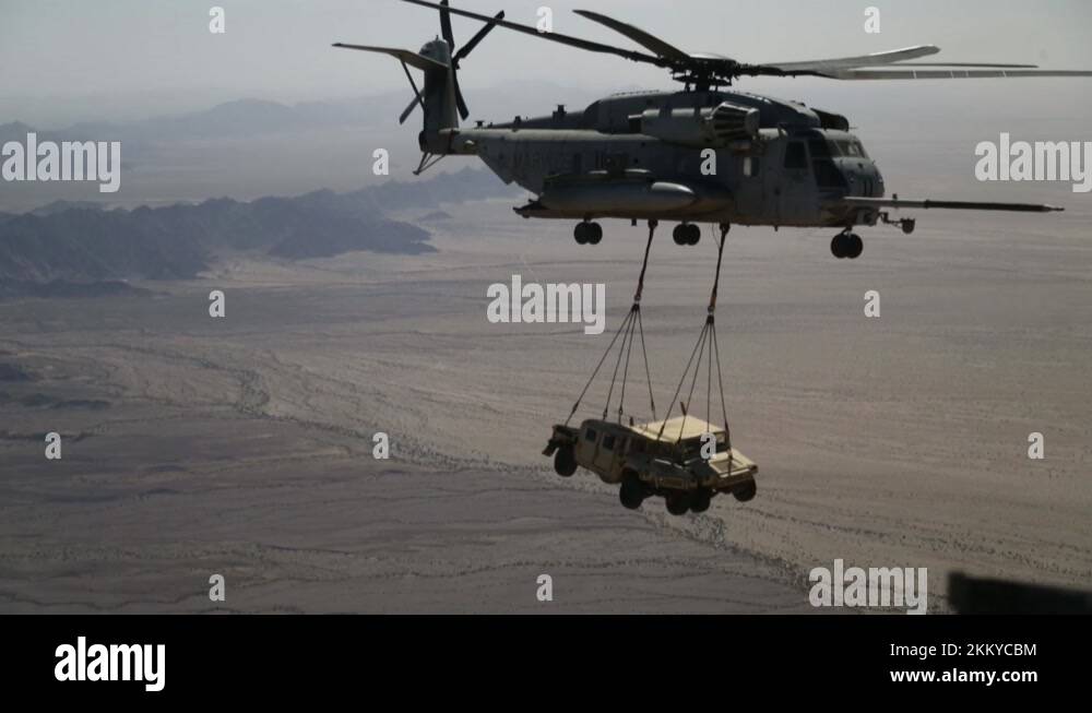 Super heavy lift Stock Videos & Footage - HD and 4K Video Clips - Alamy