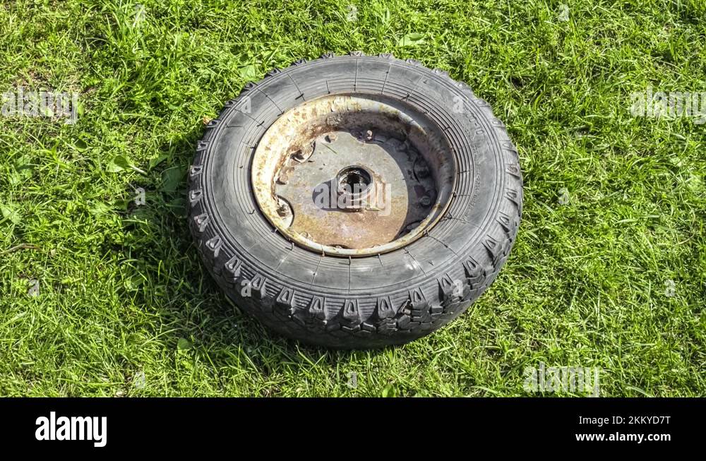 Broken trolley Stock Videos & Footage - HD and 4K Video Clips - Alamy