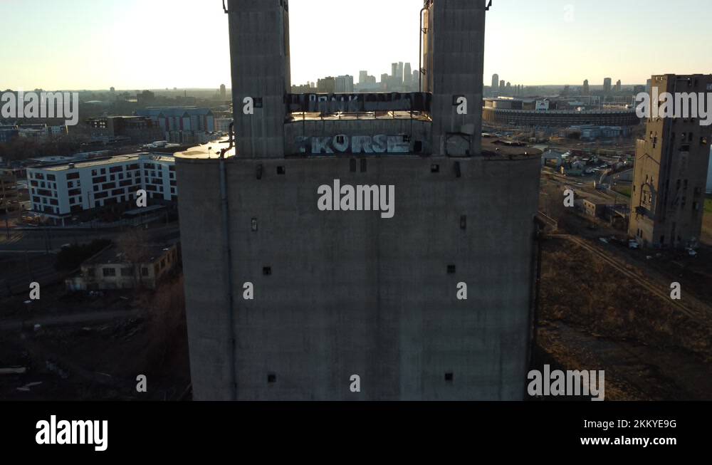 Needle towers Stock Videos & Footage - HD and 4K Video Clips - Alamy