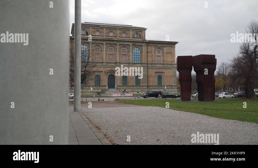 The old pinakothek museum alte pinakothek Stock Videos & Footage - HD ...
