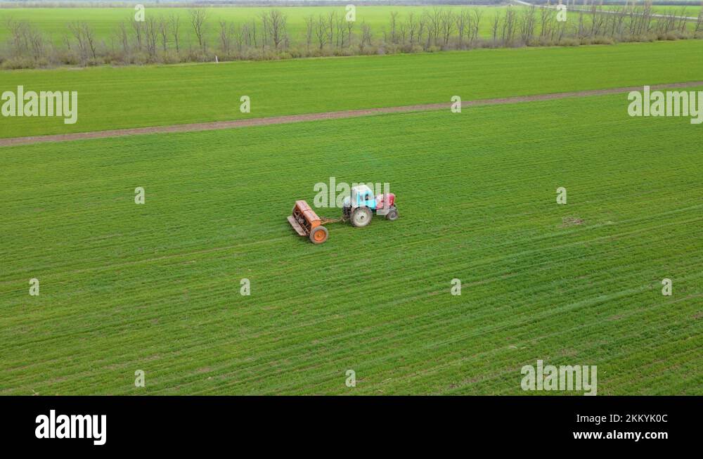 Agronomy tractor Stock Videos & Footage - HD and 4K Video Clips - Alamy