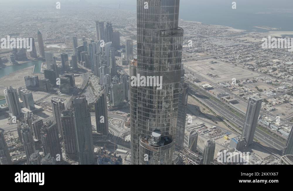 Orbiting around Burj Khalifa in Dubai, UAE, world tallest building ...