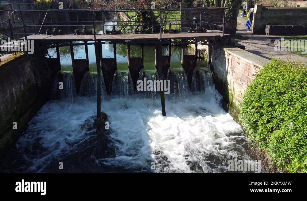 Mill gate bridge Stock Videos & Footage - HD and 4K Video Clips - Alamy