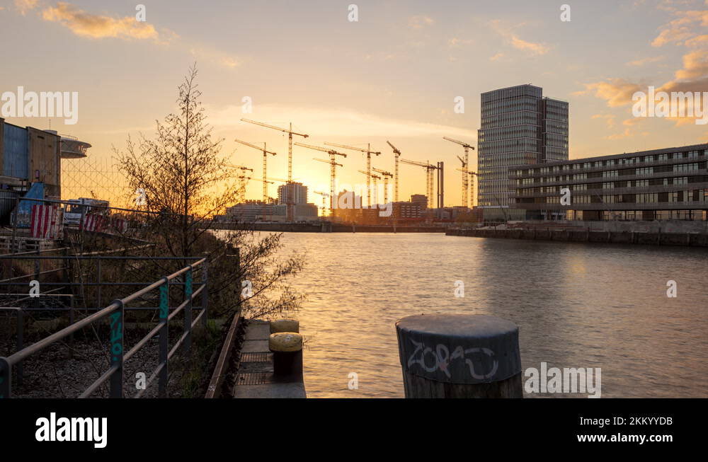 Harbor construction Stock Videos & Footage - HD and 4K Video Clips - Alamy