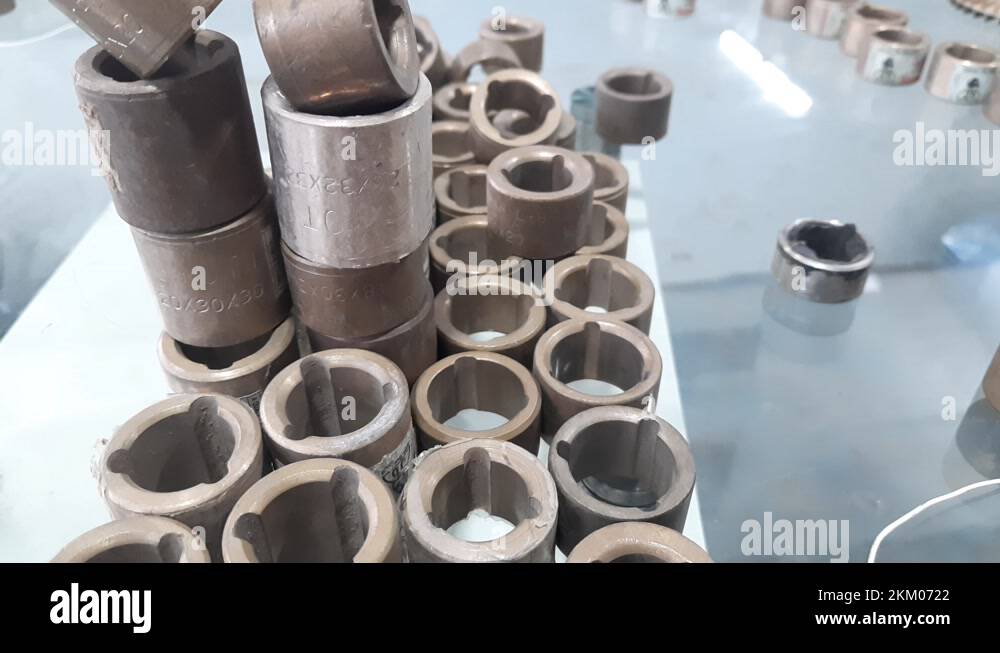 Cylindrical Submersible Motor Bush for Submersible Openwell Pumps, Open ...